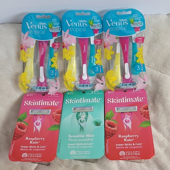 GILLETTE and SKINTIMATE | Bath & Body | 6 Women Razor 3 Gillette Venus ...